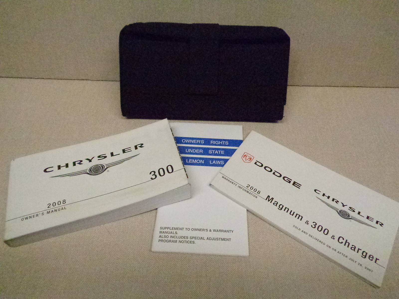 2008 CHRYSLER 300 OWNERS MANUAL, BOOKS AND POUCH, LIKE NEW | eBay
