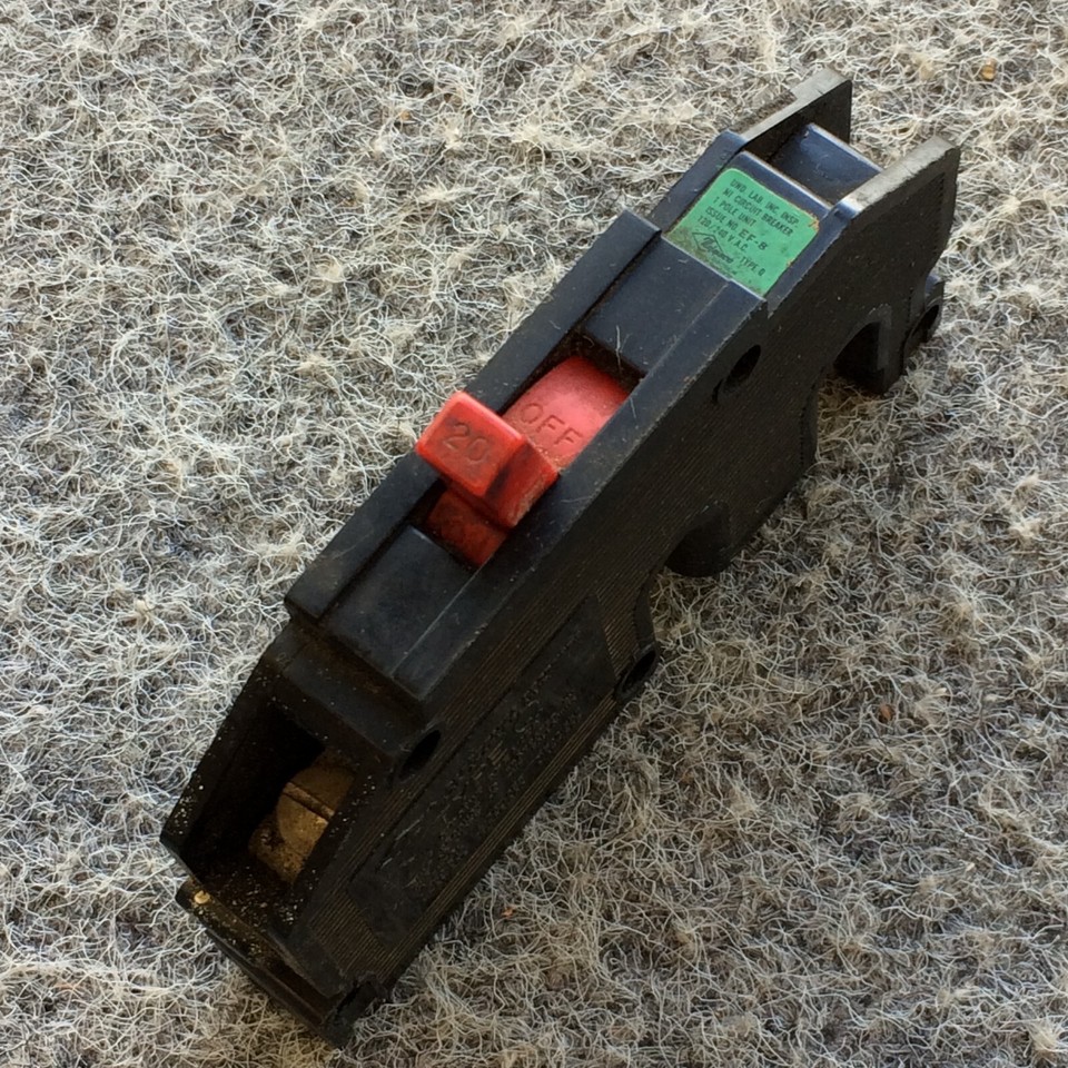 Zinsco GTE Sylvania Type Q Q120 Circuit Breaker 1 Pole 20 Amp 120V ...
