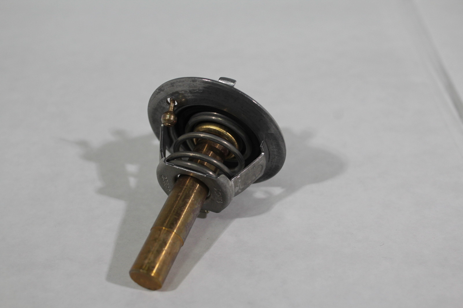 NEW Genuine Mercedes-Benz OM271 Petrol Engine Cooling Thermostat ...