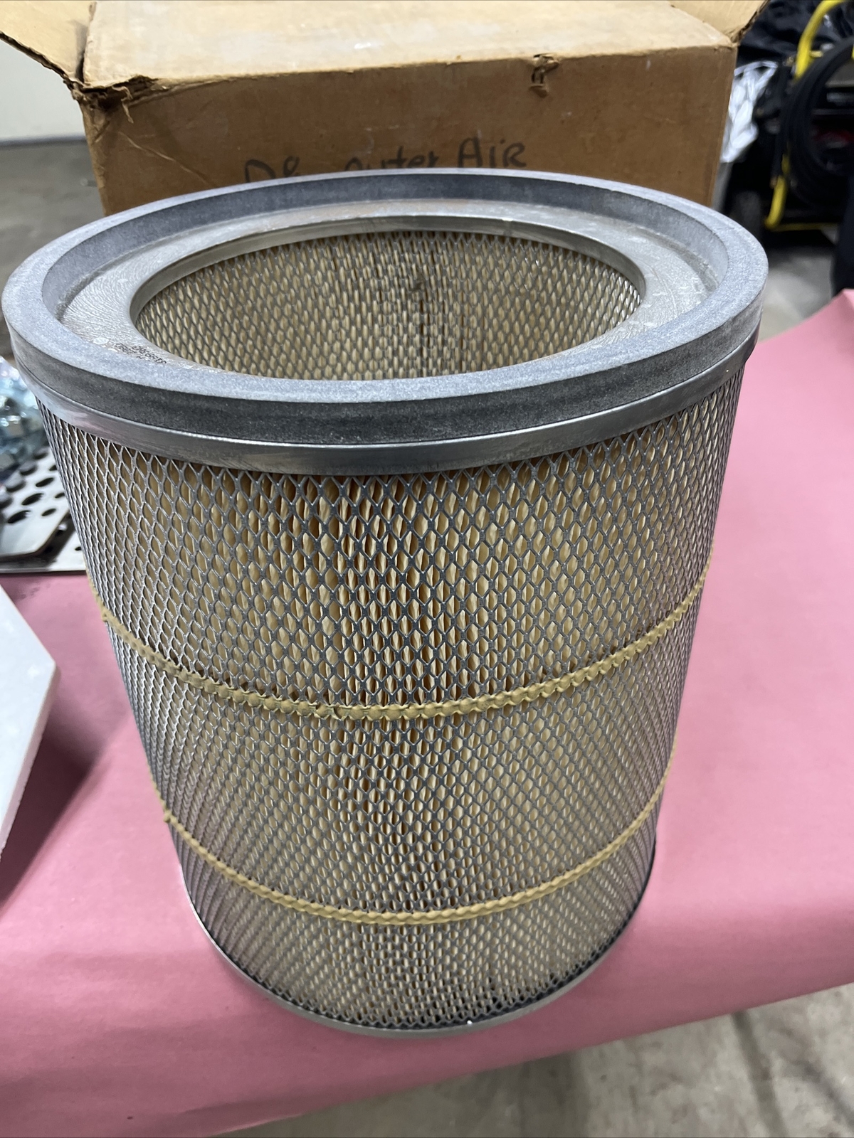 PUROLATOR AF4327 - Air filter cross reference