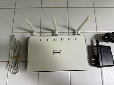 D-Link DIR-655 4-Port Gigabit Wireless Router | eBay