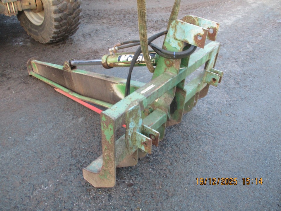 McHale Round Bale Slicer/Cutter. Three Point Linkage.(loader,handler ...