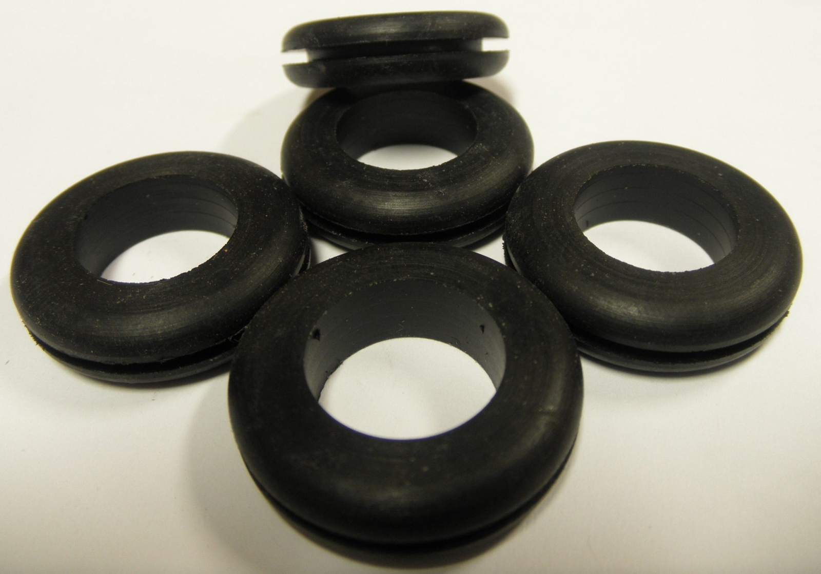 5/16" Rubber Grommet Wire Firewall Bulkhead Bushing Qty 5 .3125 I.D. | eBay