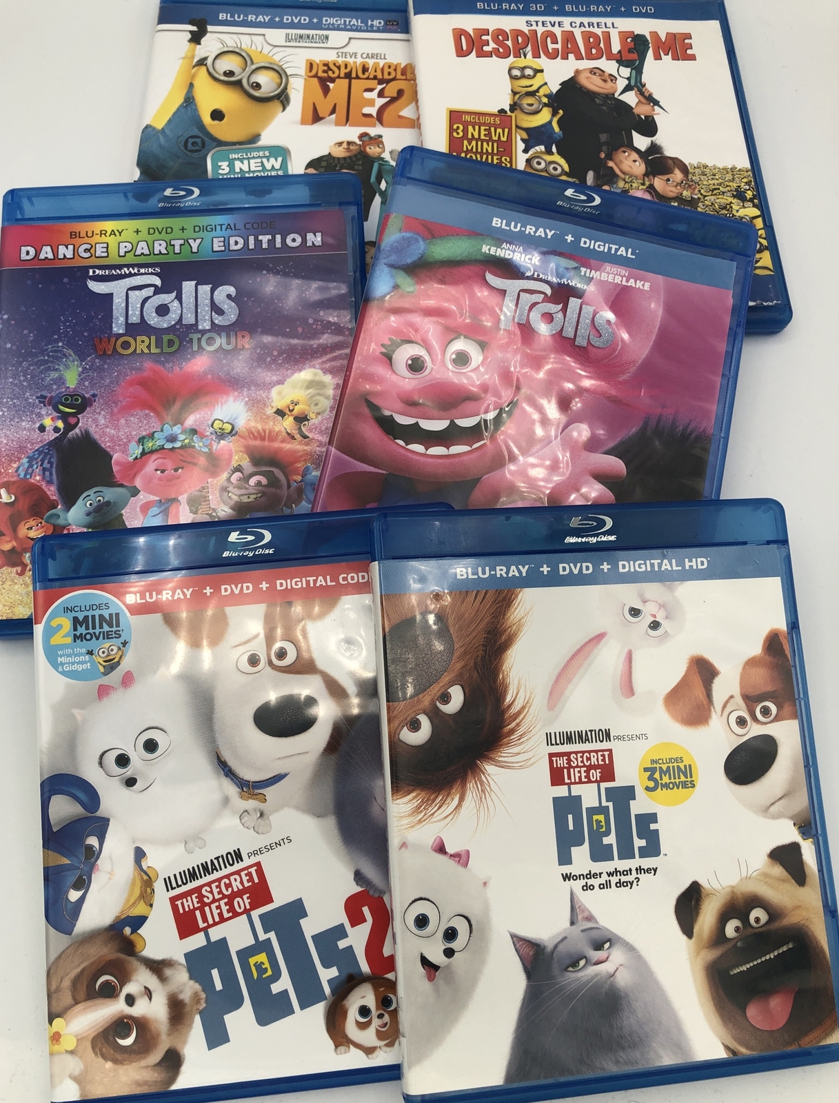 Blu Ray LOT 6 Family Movies Universal Trolls, Despicable Me, Secret ...