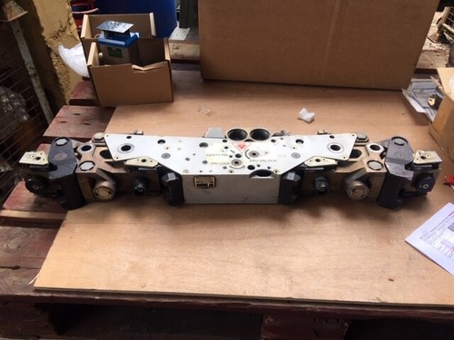 Aircraft Tornado Ejector Release Unit P/N: OM10666. NSN: 1680-99-131 ...