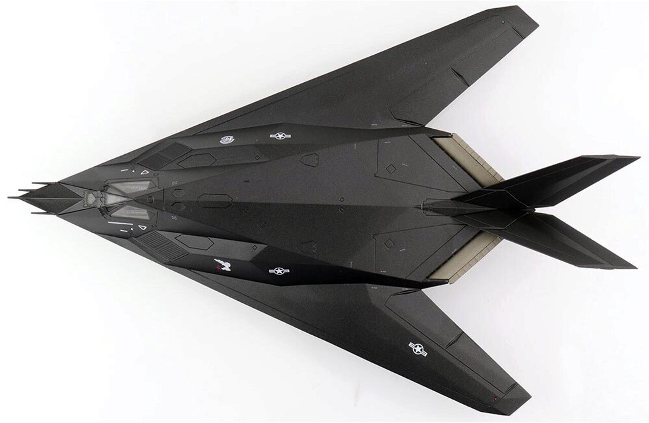 F-117A F-117 Nighthawk (Stealth Fighter) USAF 2022 1/72 Scale Diecast ...