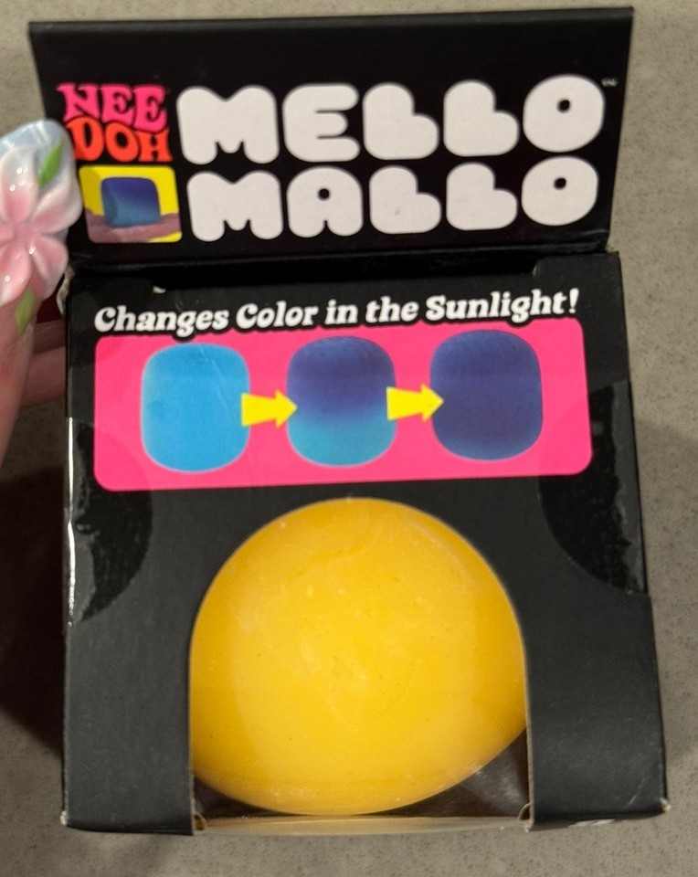 *YELLOW Nee Doh Mello Mallo Squishy Color Changing Marshmallow Toy ...
