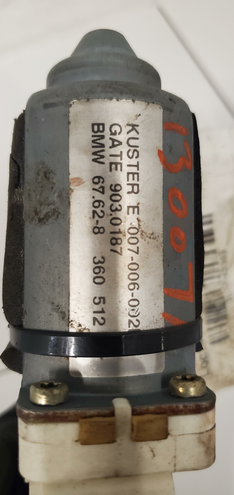 01 02 03 RH 2001 BMW 525 E39 Passenger Front Power Window Motor OEM ...