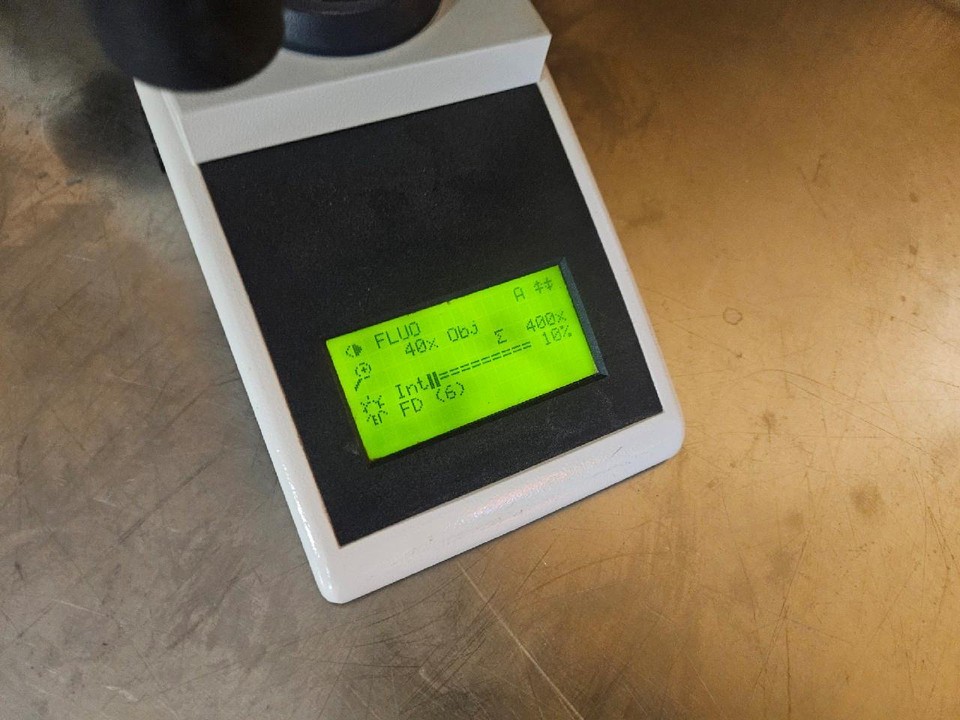 LEICA DM4000 B UPRIGHT CLINICAL RESEARCH MICROSCOPE DM 4000-B W/ 4 ...