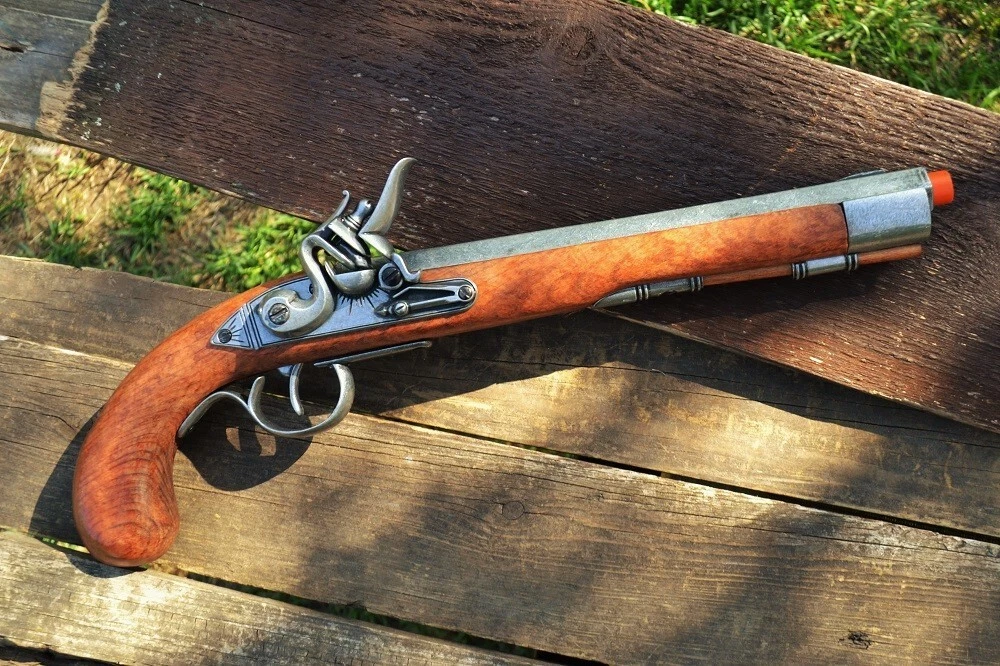 Colonial Pistol Kit