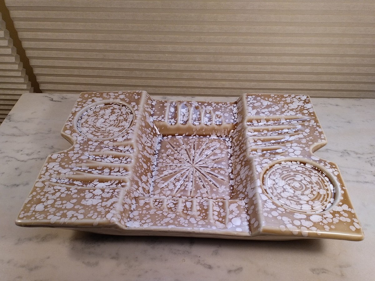 Shawnee? Mark, Modern Art, Speckled Cup Tray/Ashtray, Large Shawnee? Mark, Modern Art, Speckled Cup Tray/Ashtray, Large