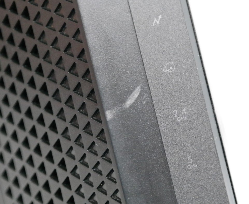 NETGEAR Nighthawk C7000v2 AC1900 Wi-Fi Cable Modem Router 748926500432 ...