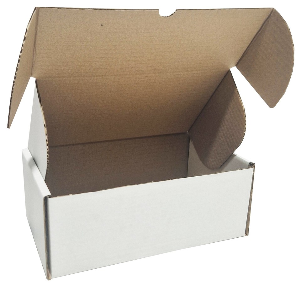 WHITE SHIPPING CARDBOARD BOXES POSTAL MAILING GIFT PACKET SMALL PARCEL ...