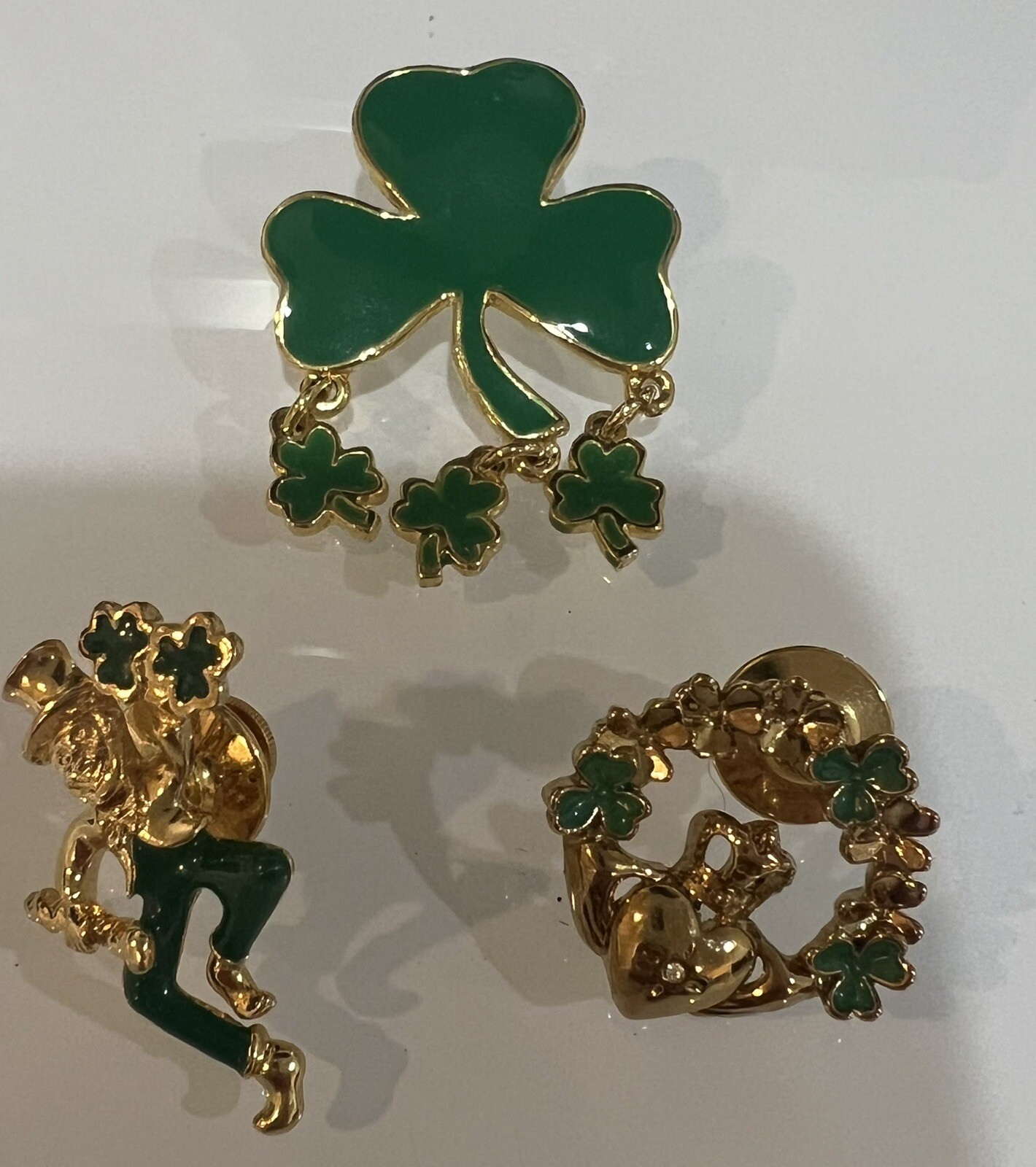 Vtg Set Of 3 Avon & SFJ St Patrick’s Day Lapel Pins Leprechaun Clover ...