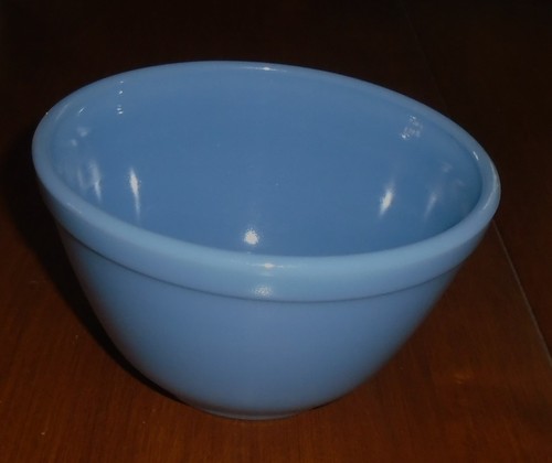 VINTAGE DELPHITE BLUE PYREX OVENWARE SMALL MIXING BOWL 1-1/2 PINT | eBay
