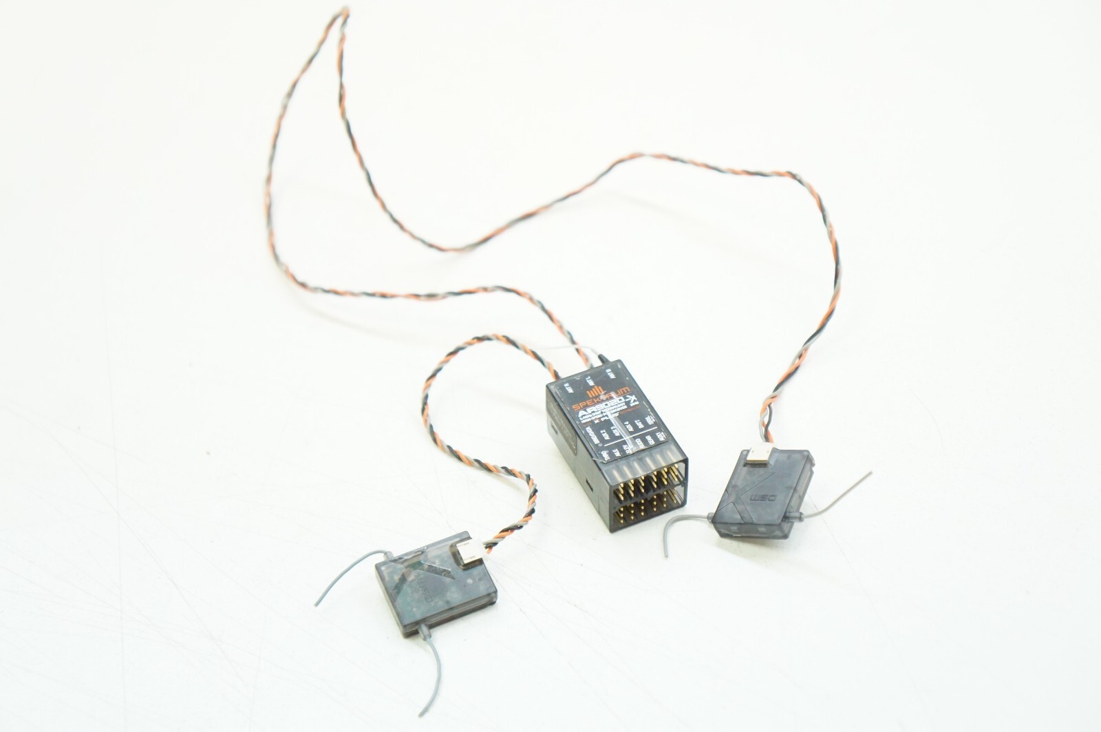 Spektrum AR9020 DSMX/XPlus DSM2 9 Channel 2.4ghz RC Receiver w/ 2 ...