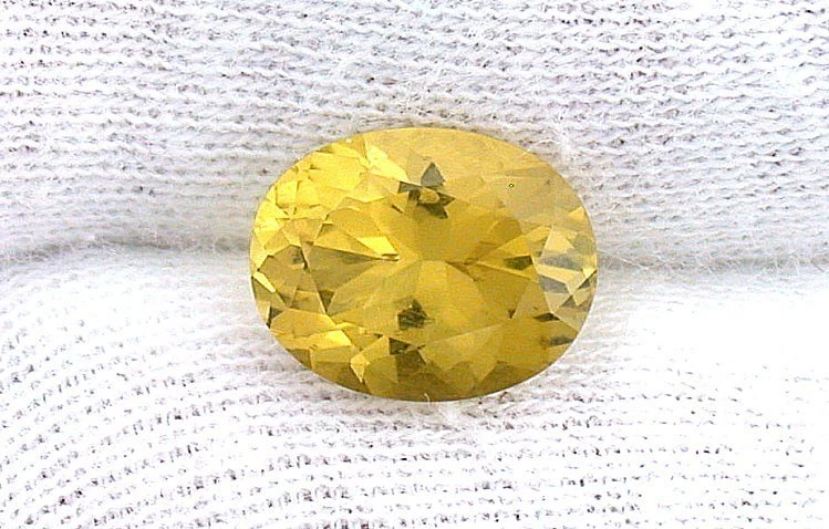Golden Beryl Gemstone