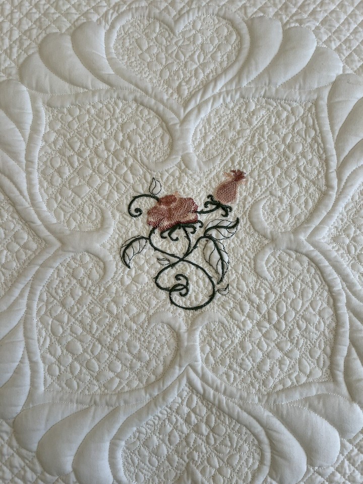 Trapunto Quilted & Embroidered Quilt Pieces Unfinished Crafts Pillows ...