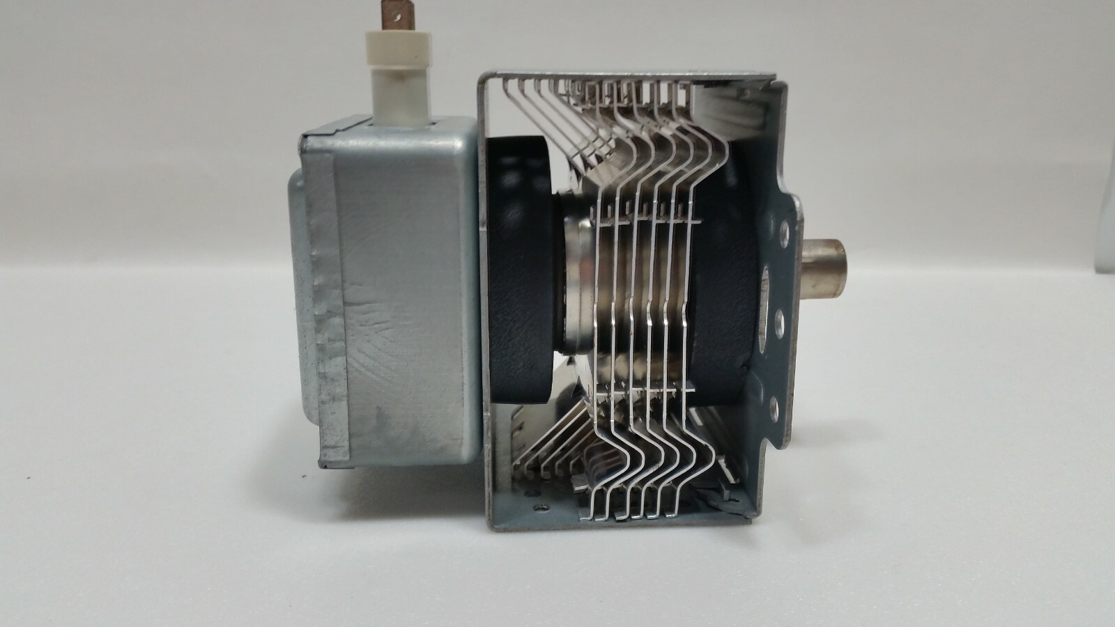 GALANZ M24FC-610A MICROWAVE OVEN HIGH VOLTAGE MAGNETRON TUBE FAST USA SELLER | eBay