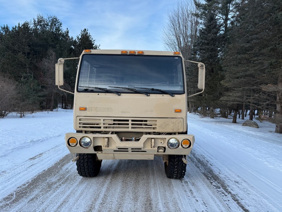 2004 Stewart & Stevenson M1078A1 4x4 lmtv military cargo truck off road ...