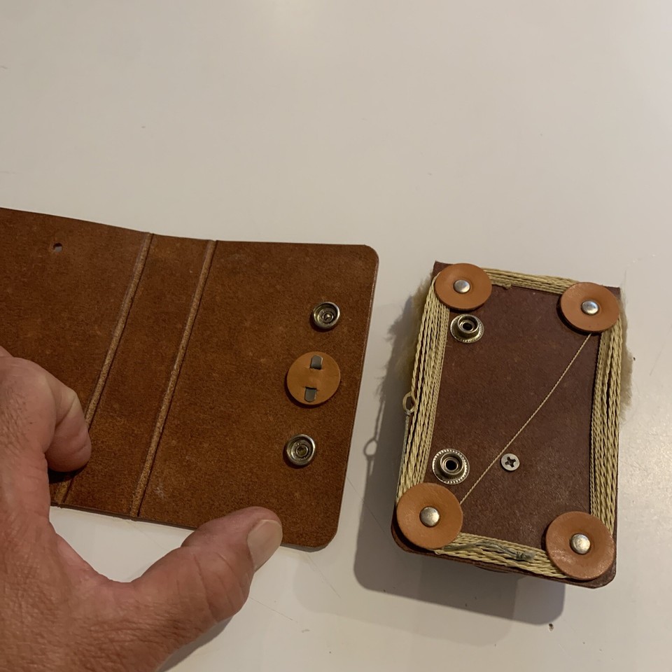 Vintage Leather Fly Fishing Wallet Flies Trout Pan Fish Zipper Pocket ...