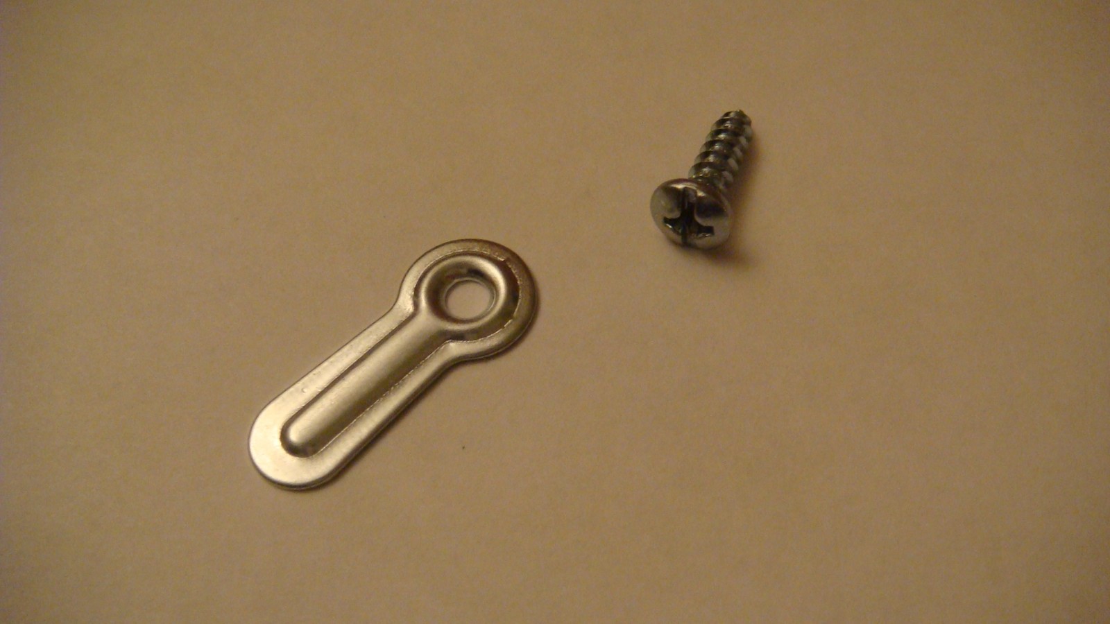 100 PICTURE FRAME RIDGED 1 " TURNBUTTON TURN BUTTONS 100 #6 3/8" SCREWS ...
