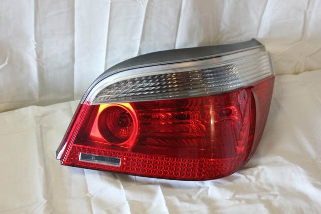2004-2007 BMW 5-SERIES 525i 530i 545i 550i M5 OEM REAR RIGHT TAILLIGHT ...