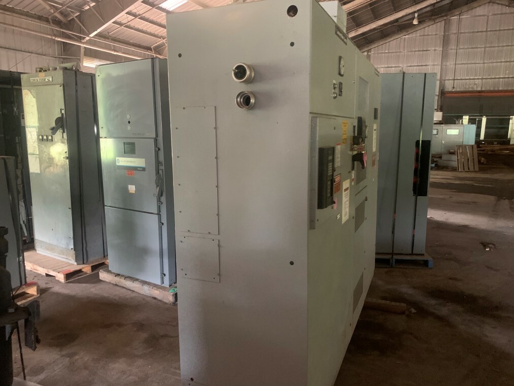 GE Limitamp Switchgear CR194A127C2, 2000A Bus, 2300V, 1750 HP ...