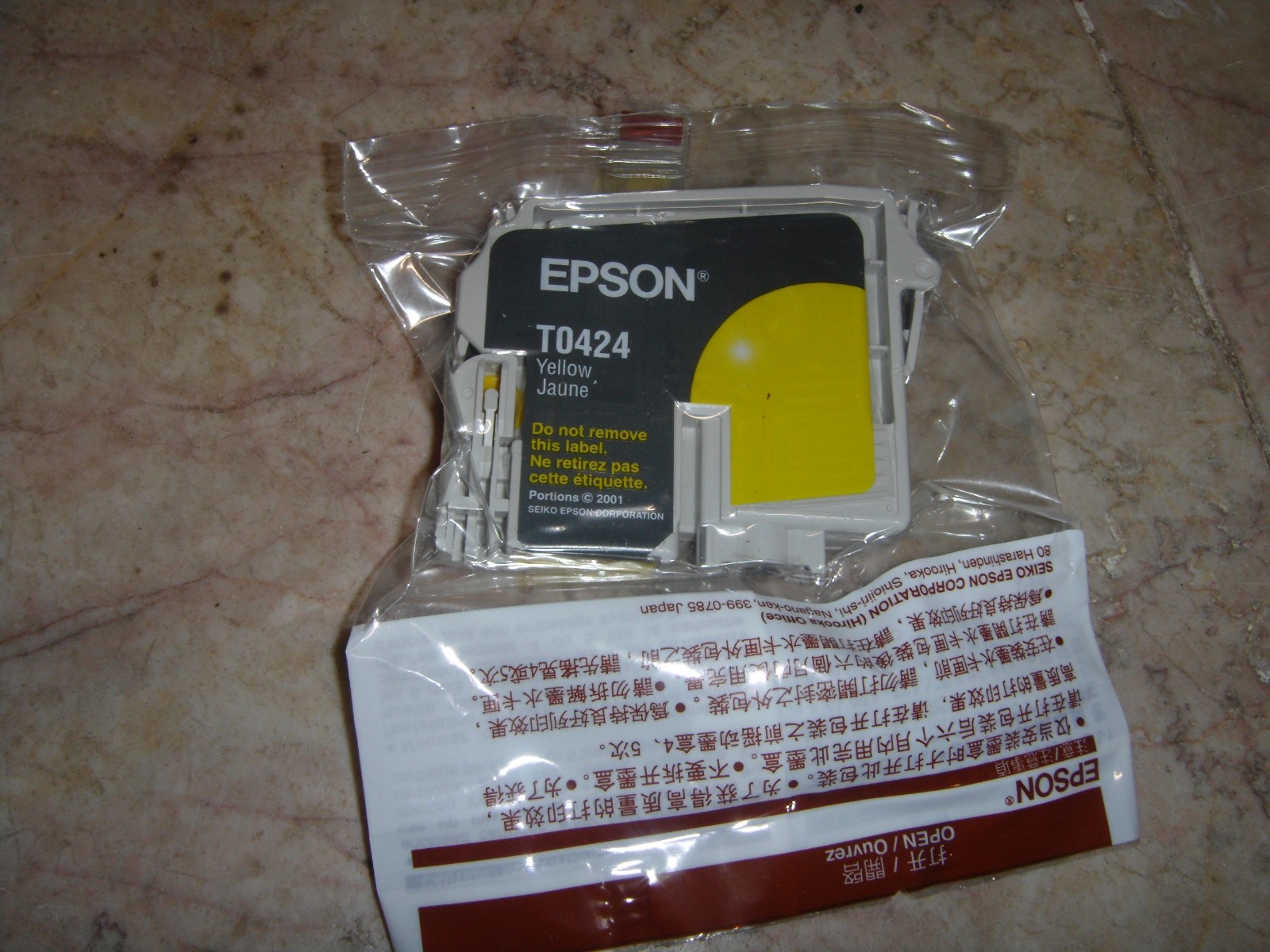 New Genuine Epson C82, C82N, C82WN, CX5200, CX5400 Yellow Inkjet T0424 ...