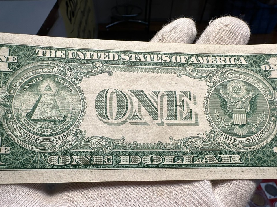 1935 E $1 Silver Certificate Low Serial Number V00000100H | eBay