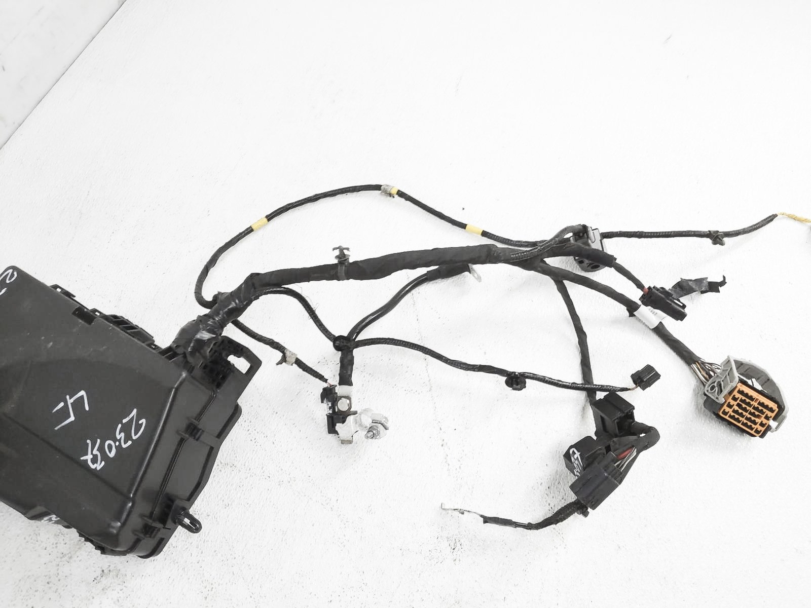 2020 Kia Telluride Front Headlight Room Wiring Harness 91210-S9130 | eBay