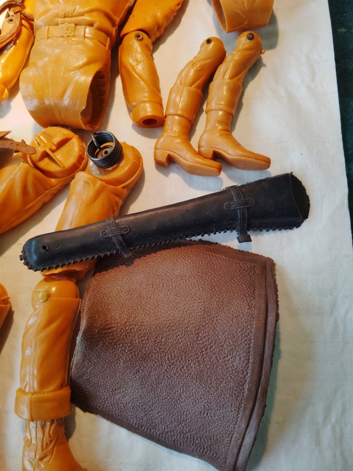 VINTAGE JOHNNY WEST ACTION FIGURE PARTS & ACCESSORIES LOT 1970's ...