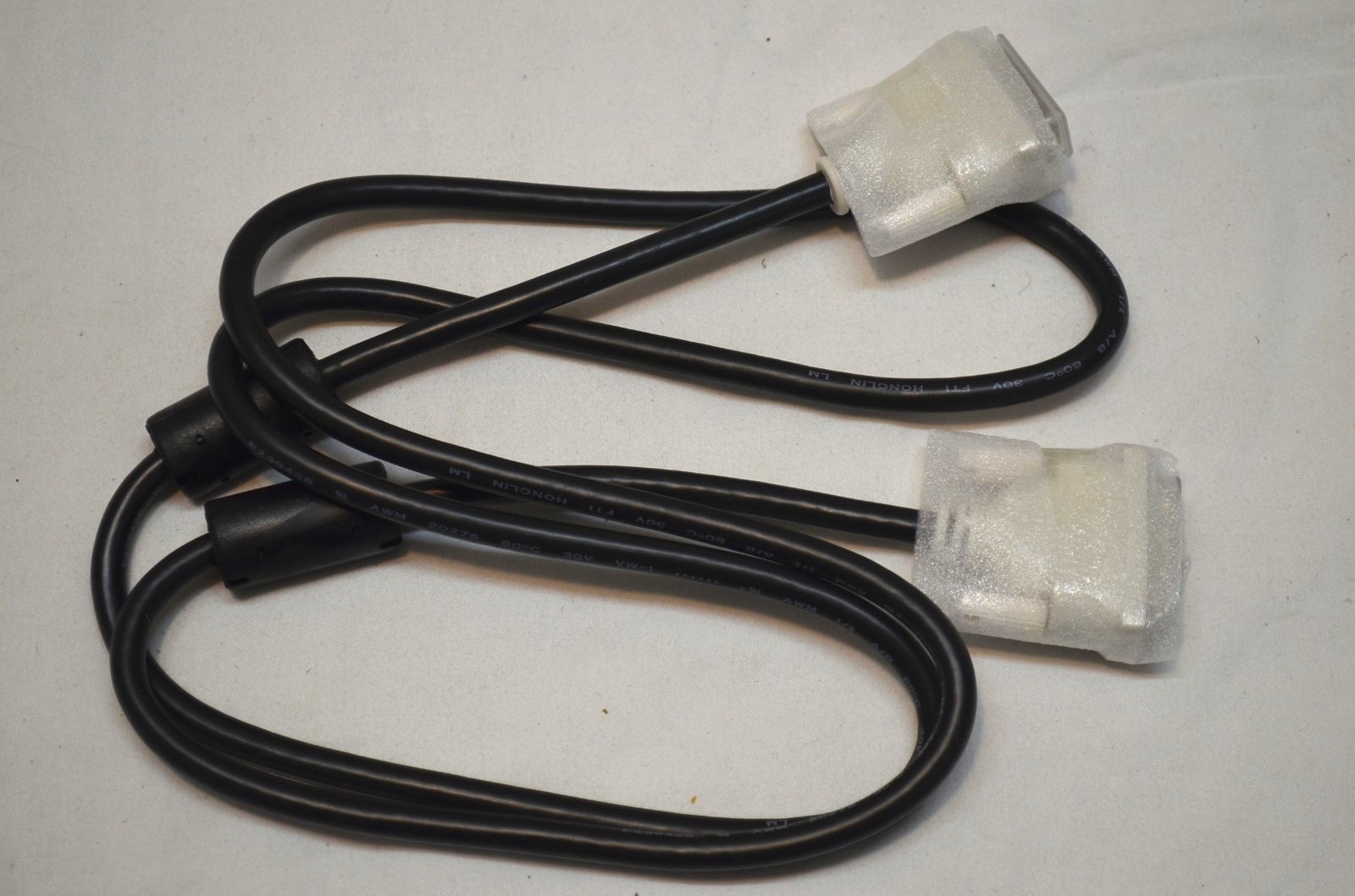 Brand New 6" Long Monitor Cable E239426 AWM 20276 18Pin Honglin P/N ...