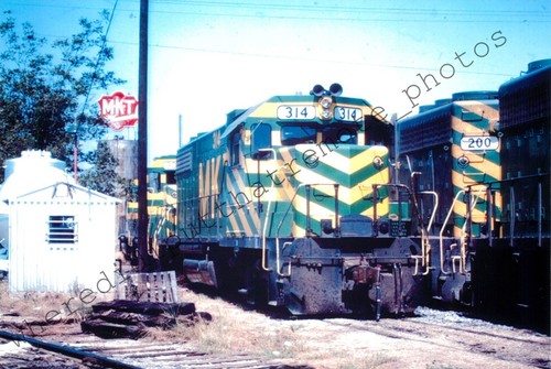 Missouri Kansas Texas MKT - Katy 314 EMD GP38-2 San Antonio TEX 9-82 ...