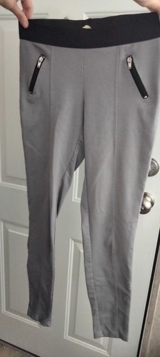 No Boundaries Leggings with fake zipper pockets gently used | eBay