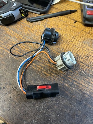 rear light bulb holder vauxhall vivaro renault trafic traffic 07 to 14 ...
