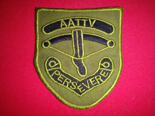 Aattv Australien Armée Entraînement Équipe Persevere Vietnam War ...