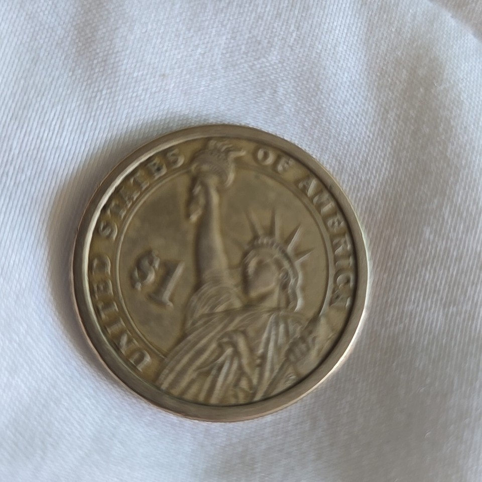 RARE 2000 P SACAGAWEA ONE DOLLAR US LIBERTY GOLD COLOR COIN | eBay