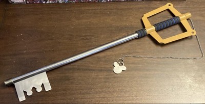 Disney Kingdom Hearts Key Keyblade Full Size Replica Cosplay Rare ...