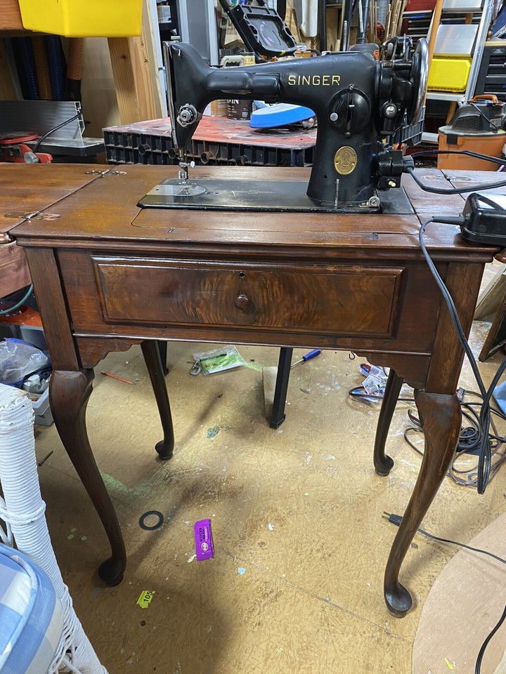 Antique 1938 Singer Model 201-2 Sewing Machine In Wooden Cabinet | eBay