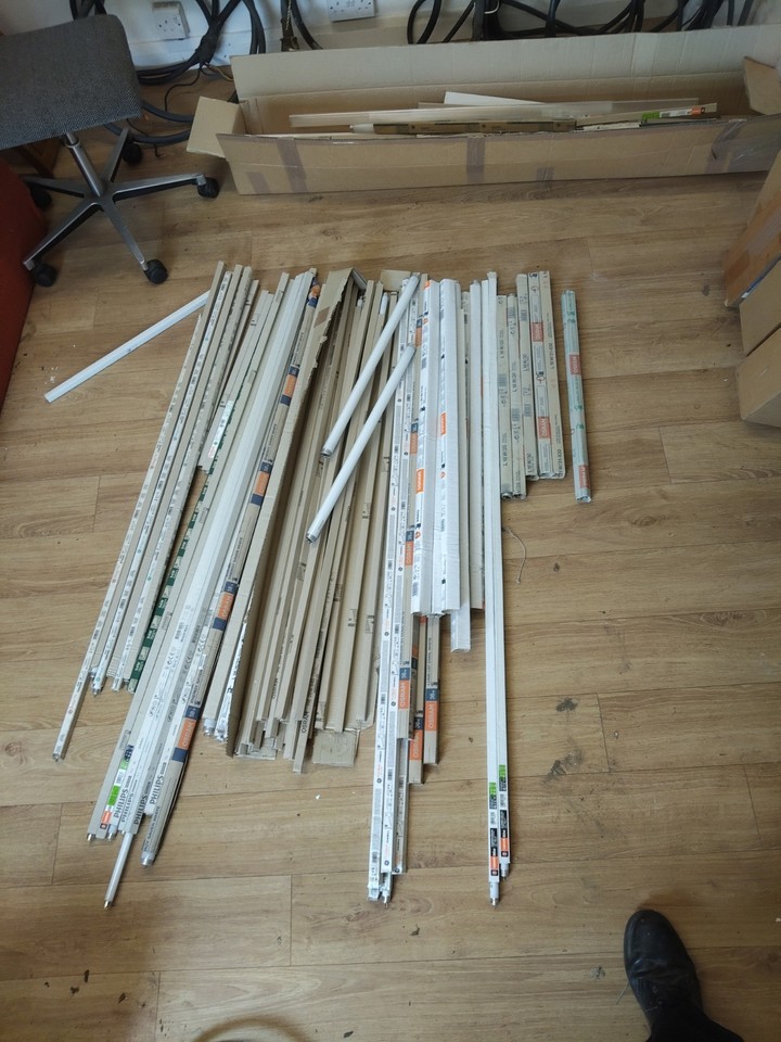 Fluorescent light tubes - assorted (inc 4feet,2feet,slim) | eBay UK