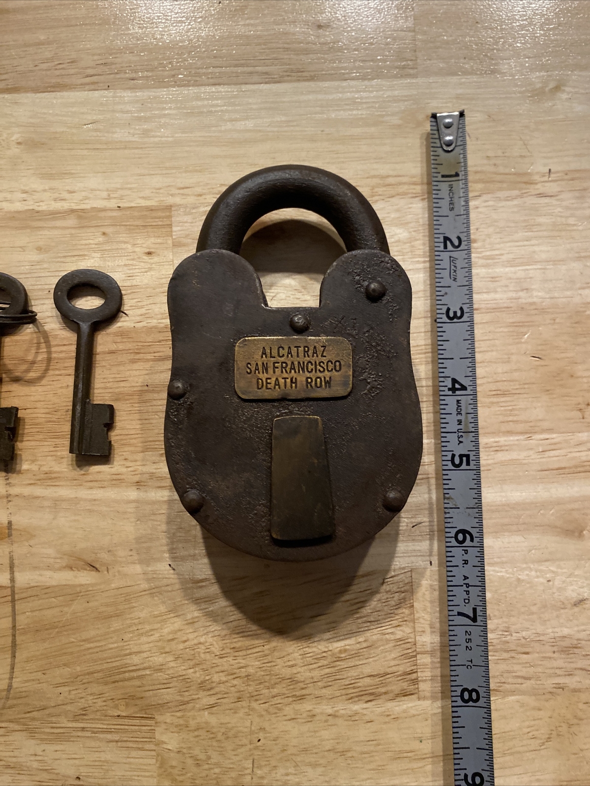 Alcatraz Padlock Key Set Lot 2 Keys Brass Lock Clint Eastwood Prison ...