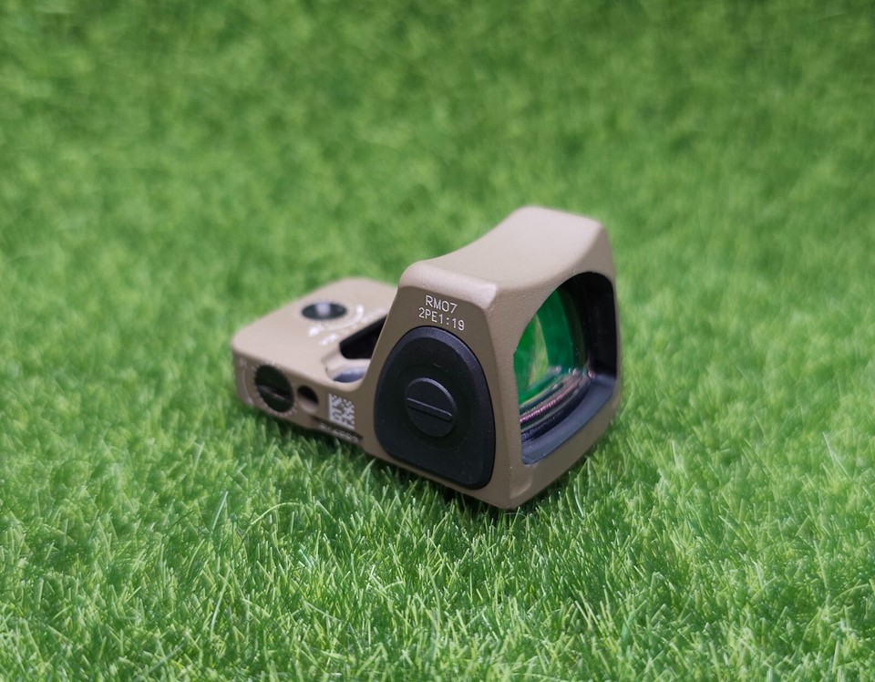 Trijicon Type 2 RMR 6.5 MOA Adjustable LED Red Dot Sight, FDE - RM07-C ...