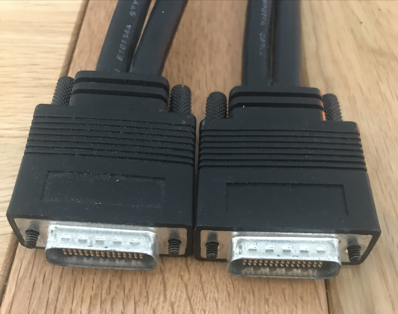 3+X+Matrox+15941-00+Dms-60+Lfh60+to+Dual+VGA+15+Pin+Female+Splitter ...