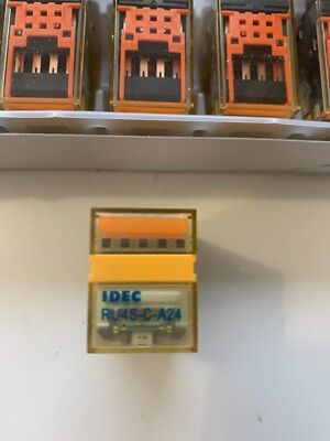 Relays - 4 Pole Relay