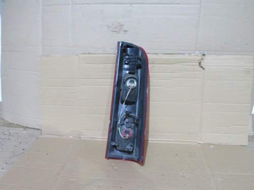 RENAULT TRAFIC 3 X82 2015 NEARSIDE PASSENGER SIDE REAR LIGHT TAIL LIGHT ...