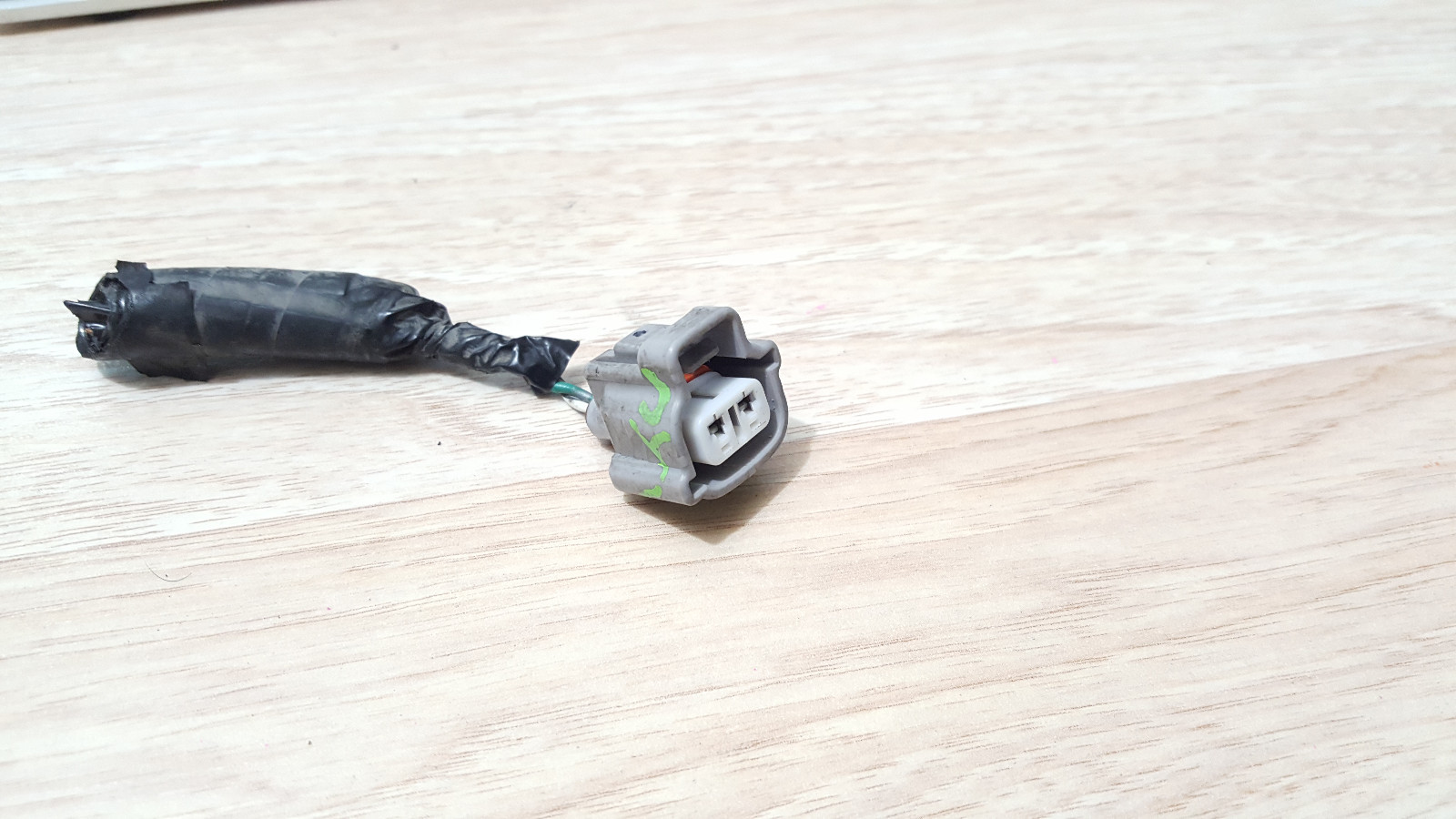 toyota lexus connector pigtail socket plug 90075-60028 9007560028 11019 ...