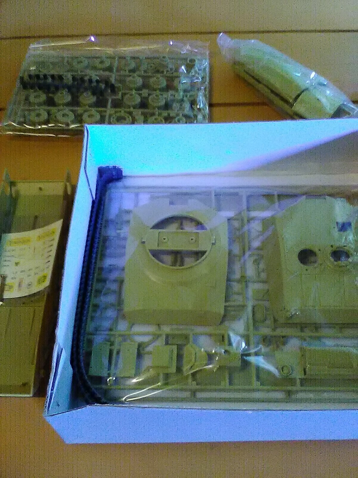 Tamiya M-1 Abrams US Tank 1/32 scale remote control model kit new by ...