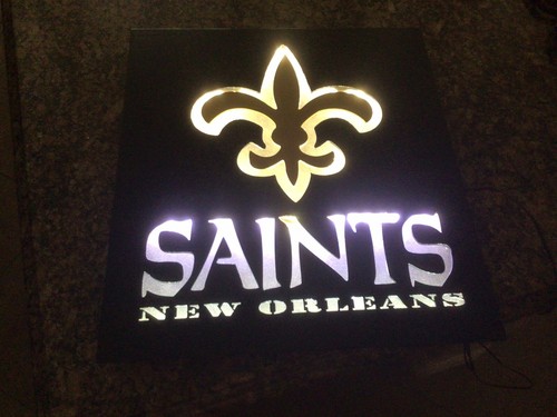 New Orleans Saints lighted sign 12 lb powder coated 15” X 16” Very Nice ...