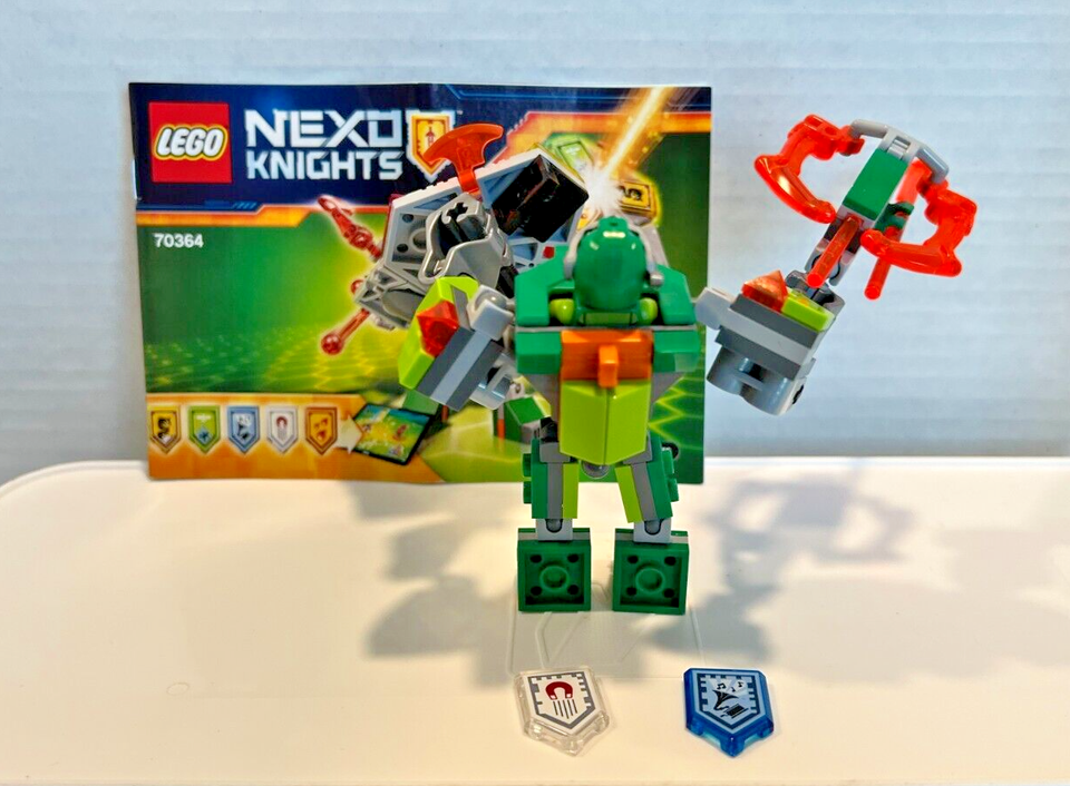 LEGO Nexo Knights 70364 Battle Suit Aaron Complete w/ Instructions ...